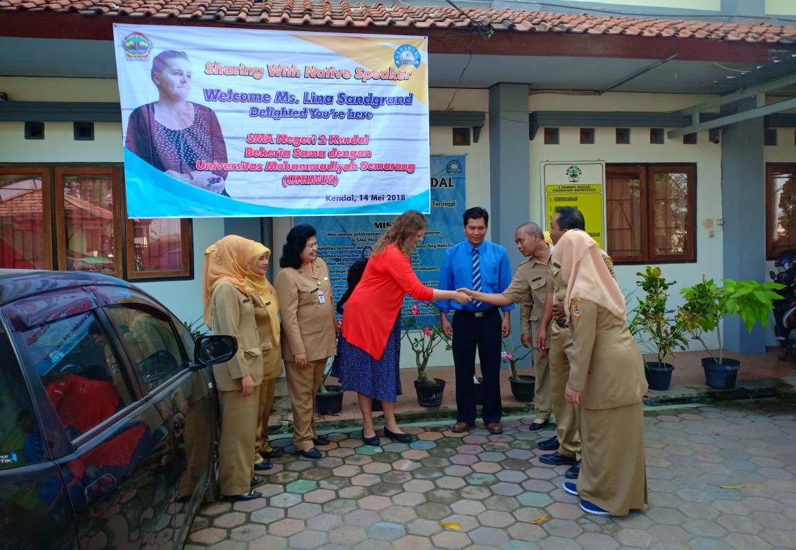 Unimus Go to School - Unimus Promotion Program with Native English ...