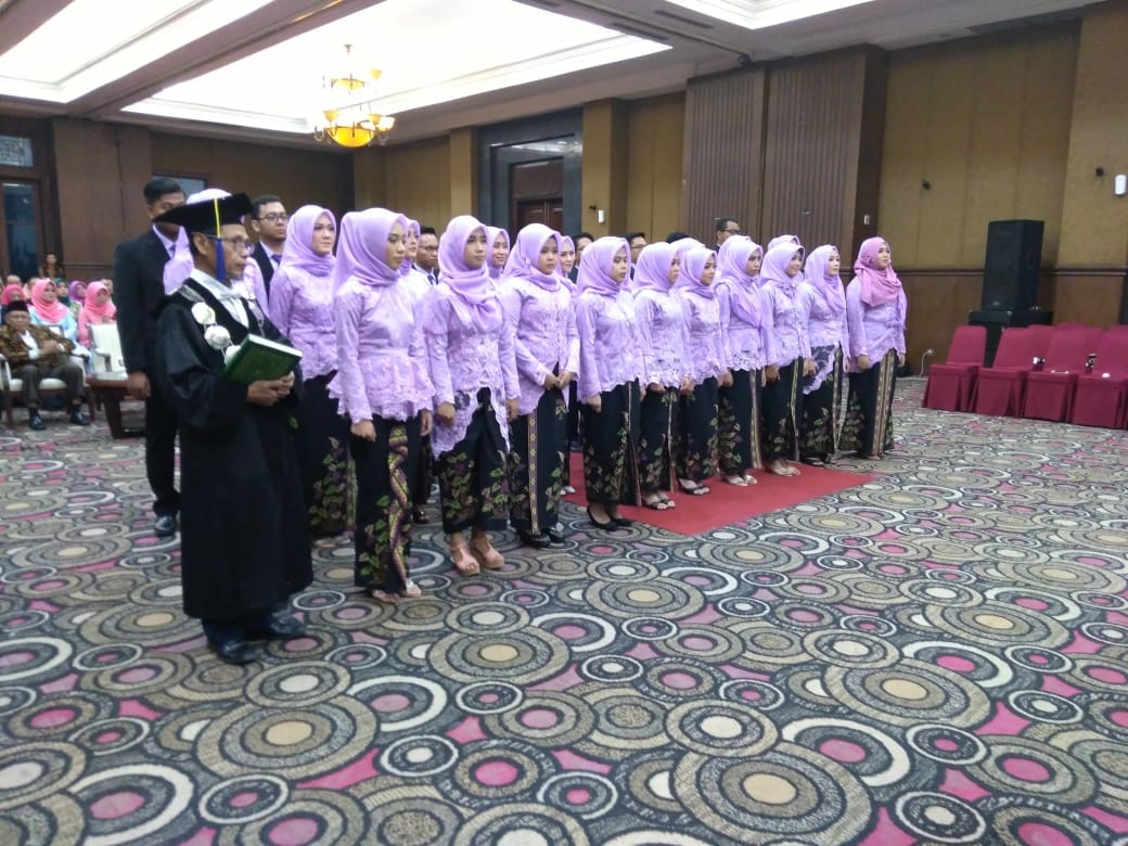 Inauguration of 29 New Doctors of Unimus - Universitas Muhammadiyah ...
