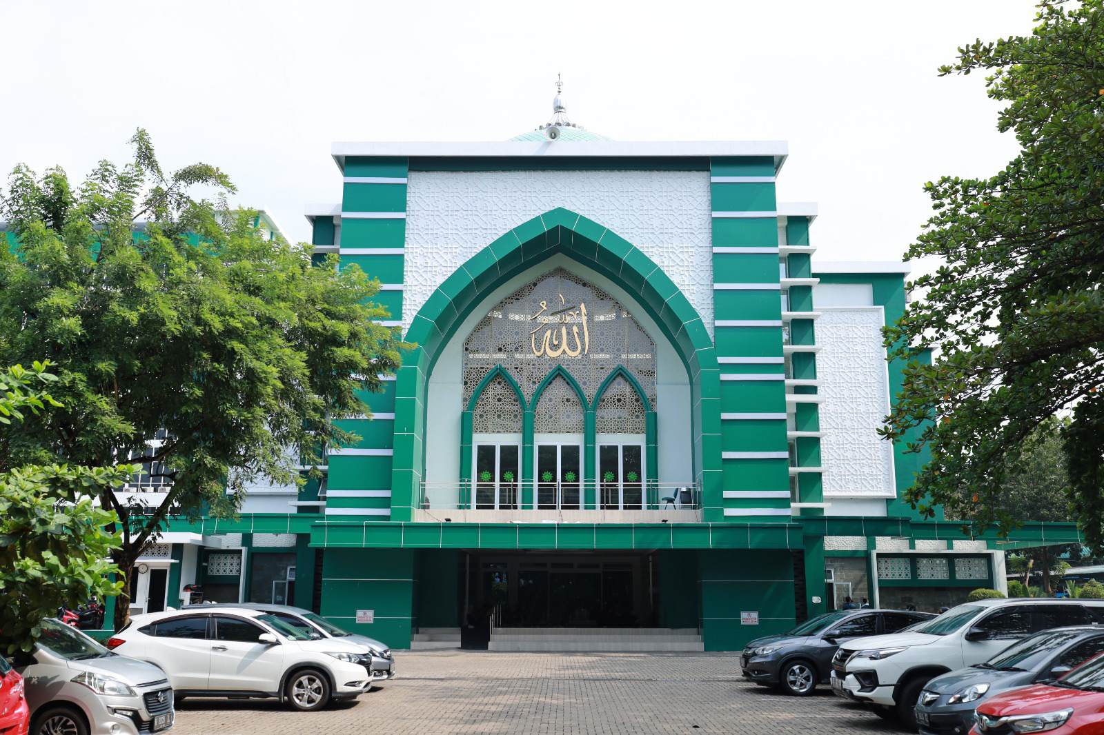 Masjid - Universitas Muhammadiyah Semarang